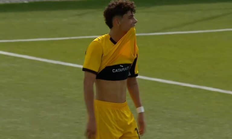 Samuele Inacio, esordio col Dortmund contro il Bayern